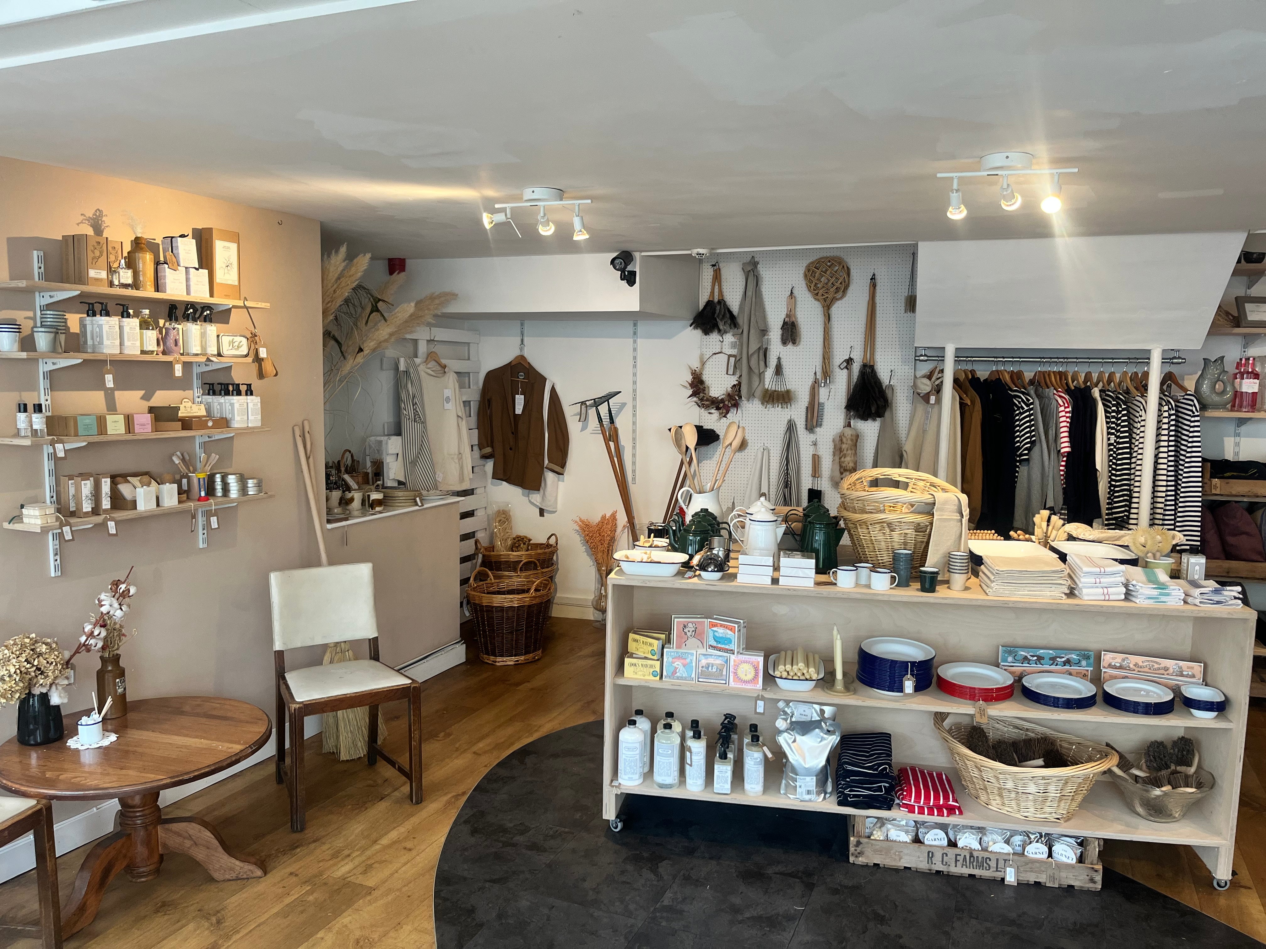 NNL x The Garnet Shop – Norfolk Natural Living