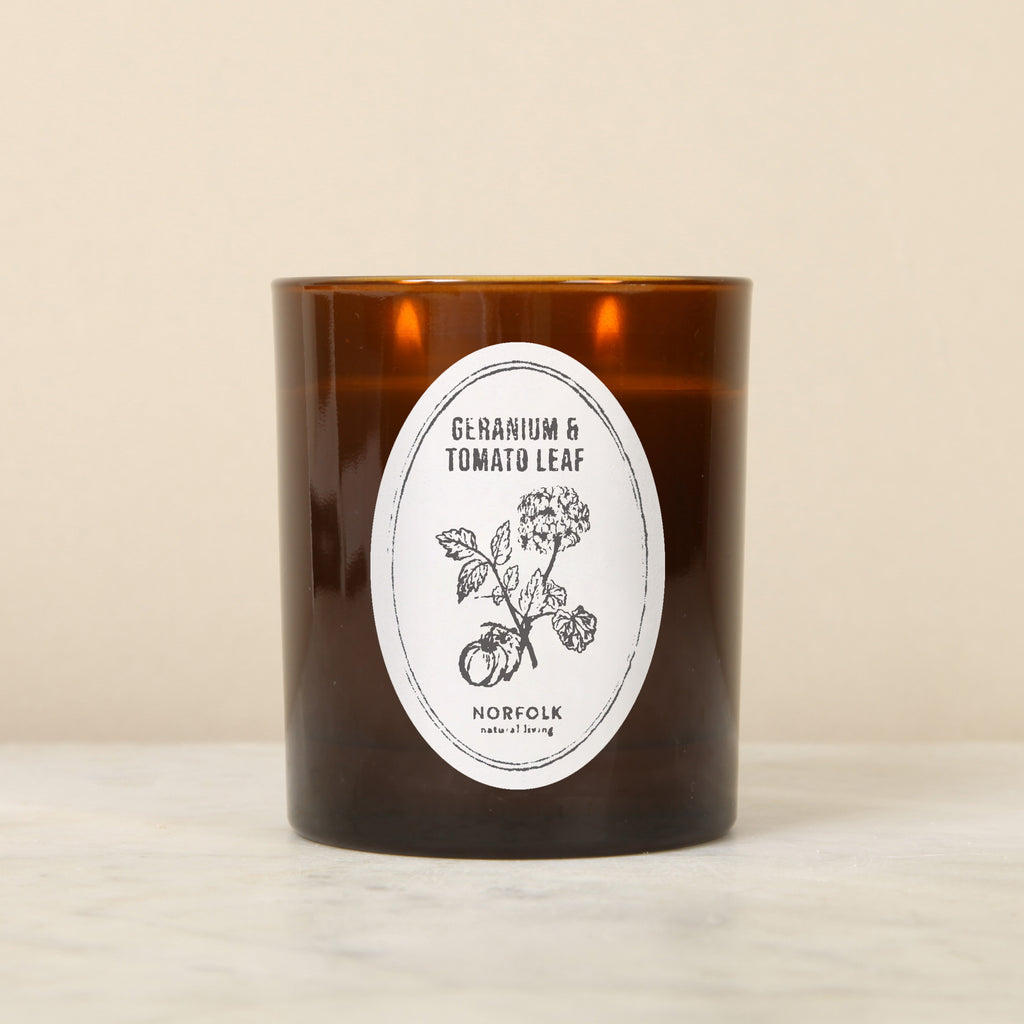Botanical Candle - Geranium & Tomato Leaf | Vegan, Soy Wax, Hand-poured ...